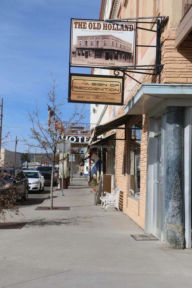 Downtown Vibes - Alpine, TexasAlpine, Texas