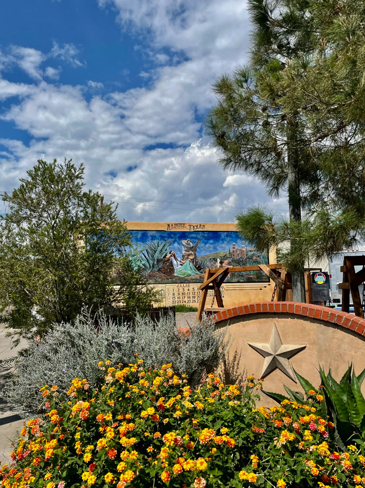 Alpine Stroll - Alpine, TexasAlpine, Texas