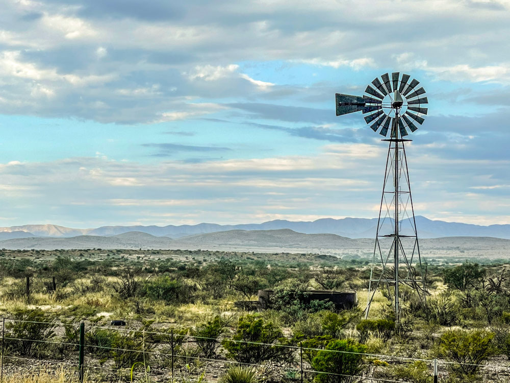 West Texas Wind Grabber - Alpine, TexasAlpine, Texas